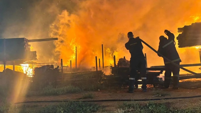 Relief efforts intensify as Kouga battles multiple veld fires