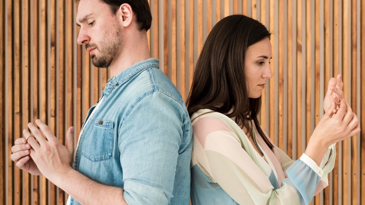 Identifying the warning signs: Never ignore these red flags in a toxic ...