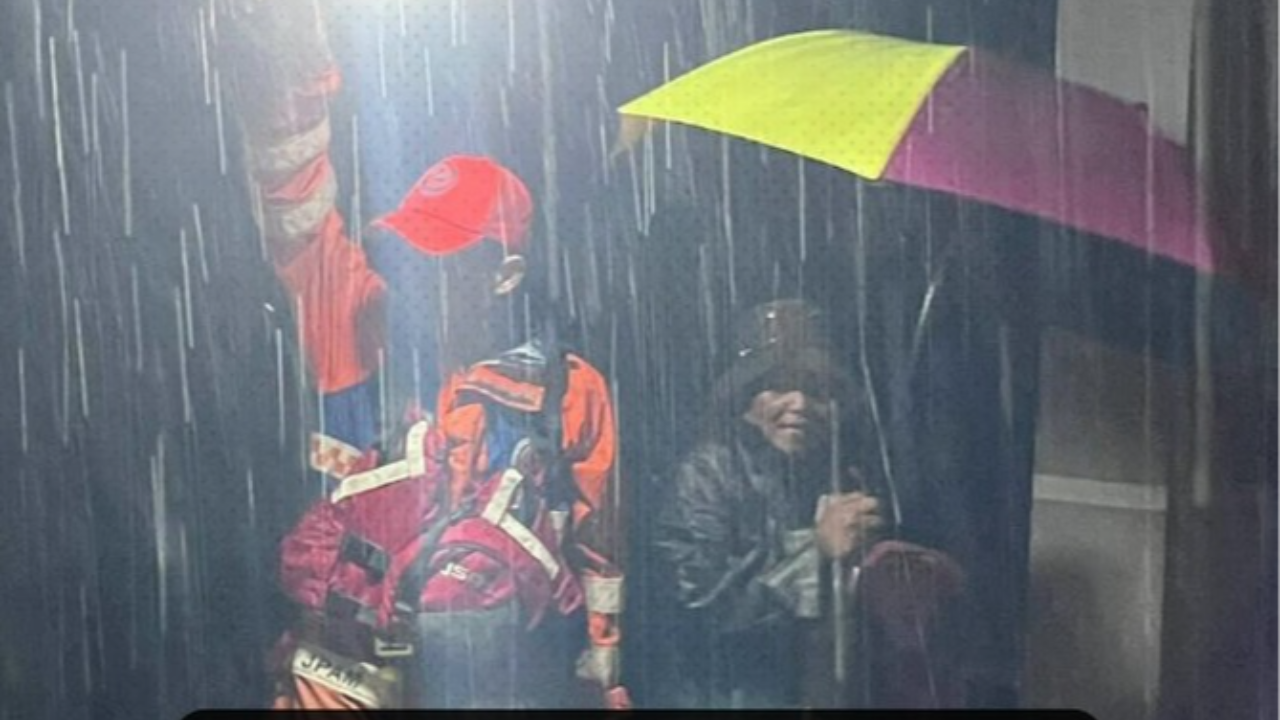 Flood victims rise in Sarawak as rain warnings persist