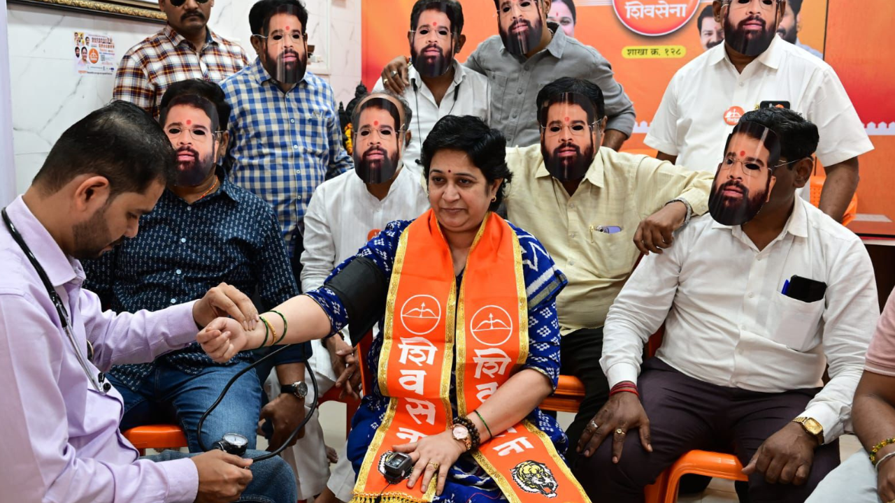 BMC polls: Battling cancer, Shiv Sena candidate Ashwini Hande seeks 2nd ...