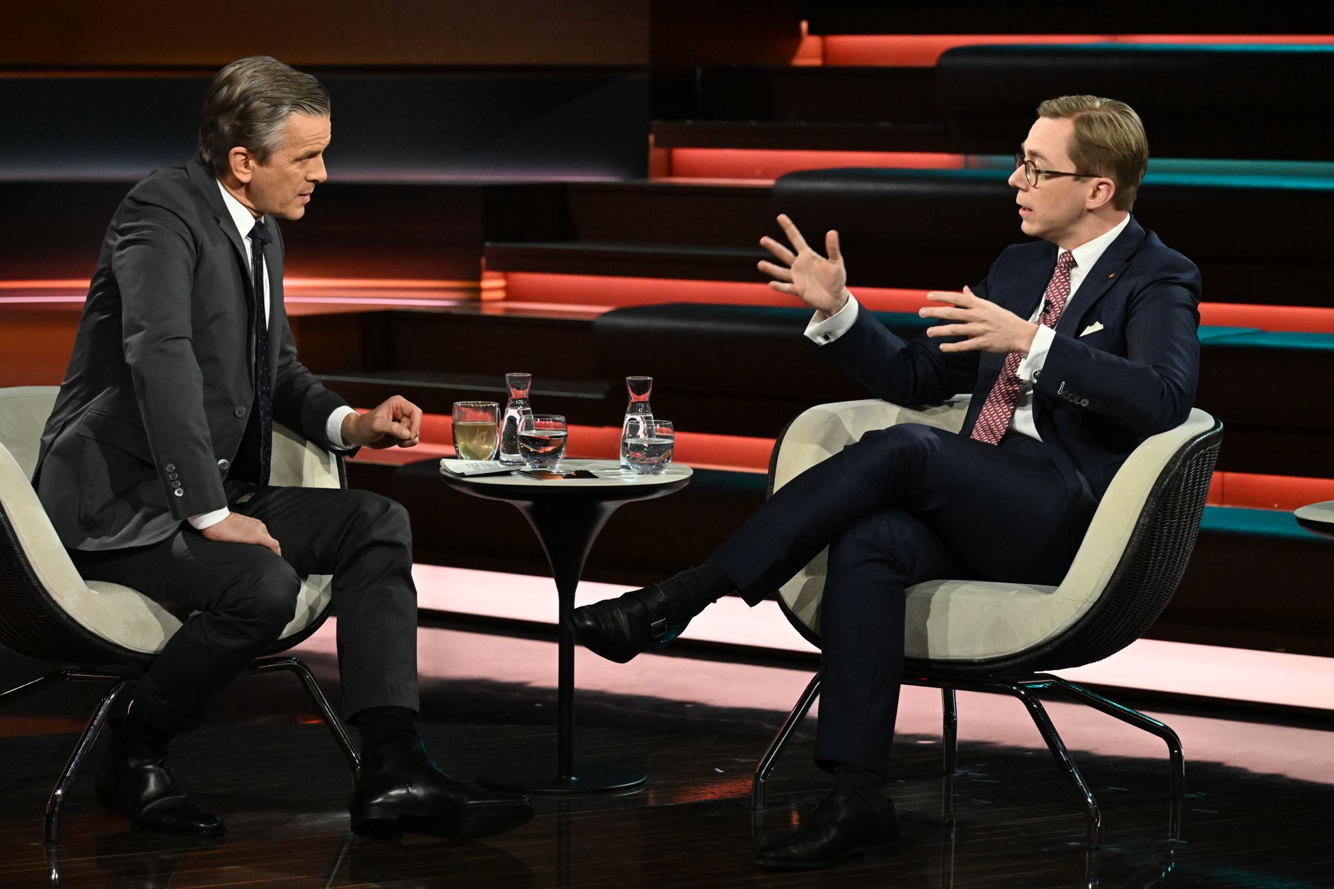 "Herr Lanz, das ist doch billig!": Beim Thema Reformen gerät Amthor in ...