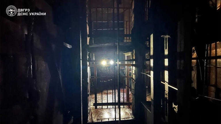 Russian strike on Kryvyi Rih traps miners underground, 6-hour rescue ...