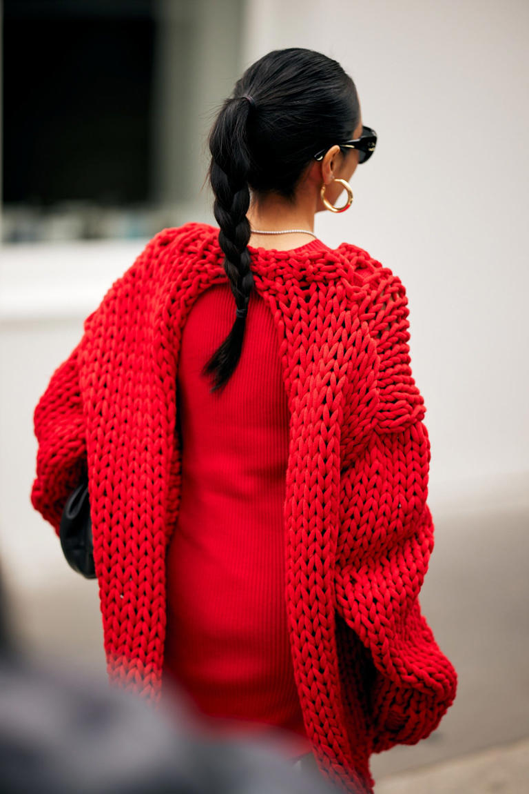 【2026年ヘアトレンド】今季のトレンドを総覧! 海外ファッショニスタの最旬ヘアアレンジ27