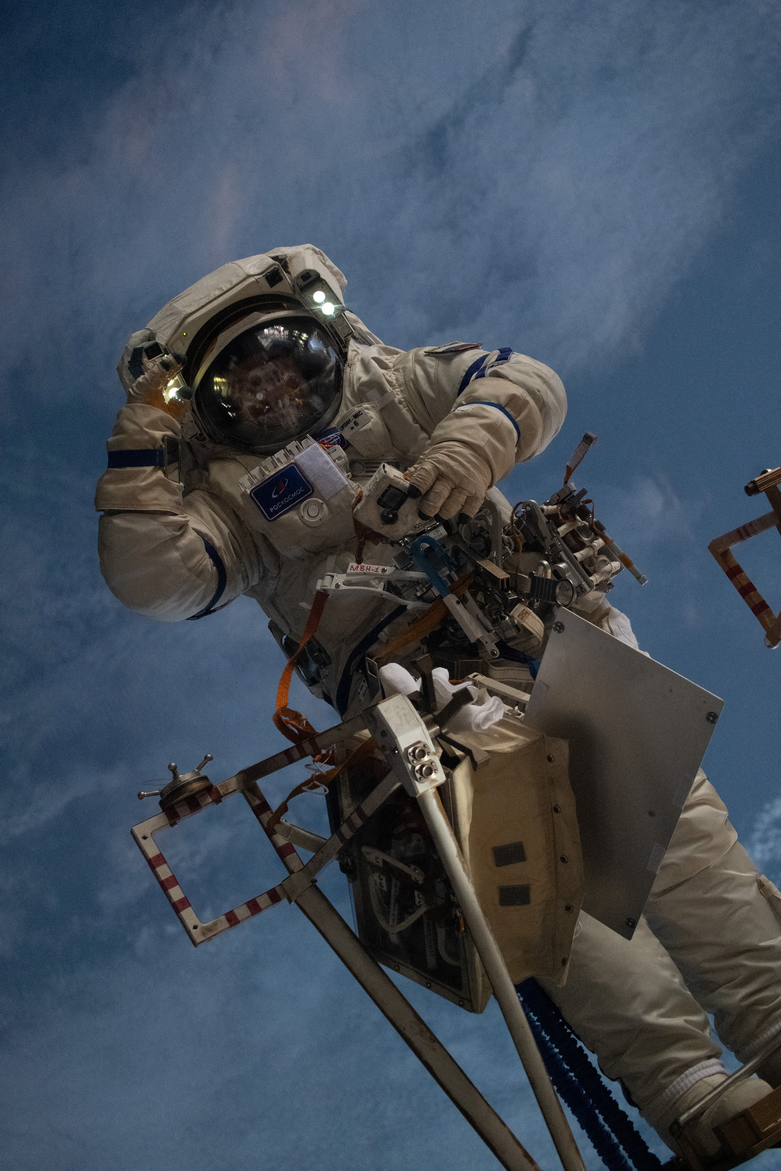 NASA returns ISS crew early for first time in history, due to 'serious ...