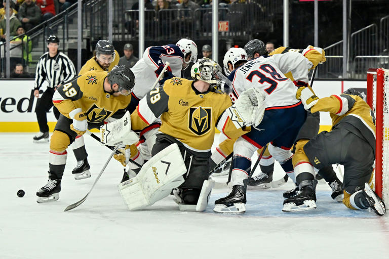 Reilly Smith's 2 goals lead Golden Knights to 5-3 comeback win over ...