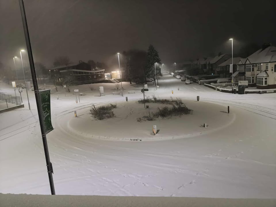 Sheffield snow: Amber weather warning update and what Met Office says ...