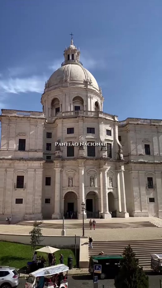 10 hidden gems and famous spots in Lisbon