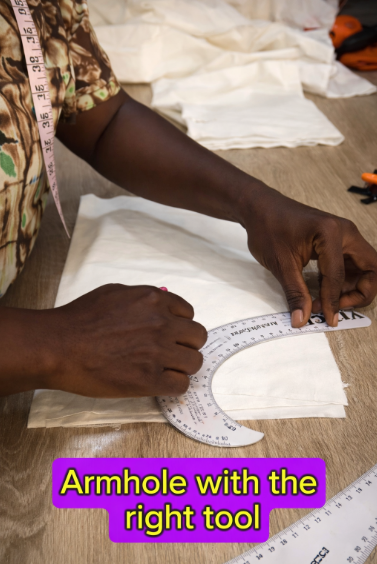 Perfect sleeve armholes made easy with the right tool