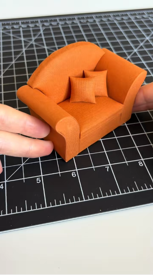 Satisfying DIY miniature dollhouse creations