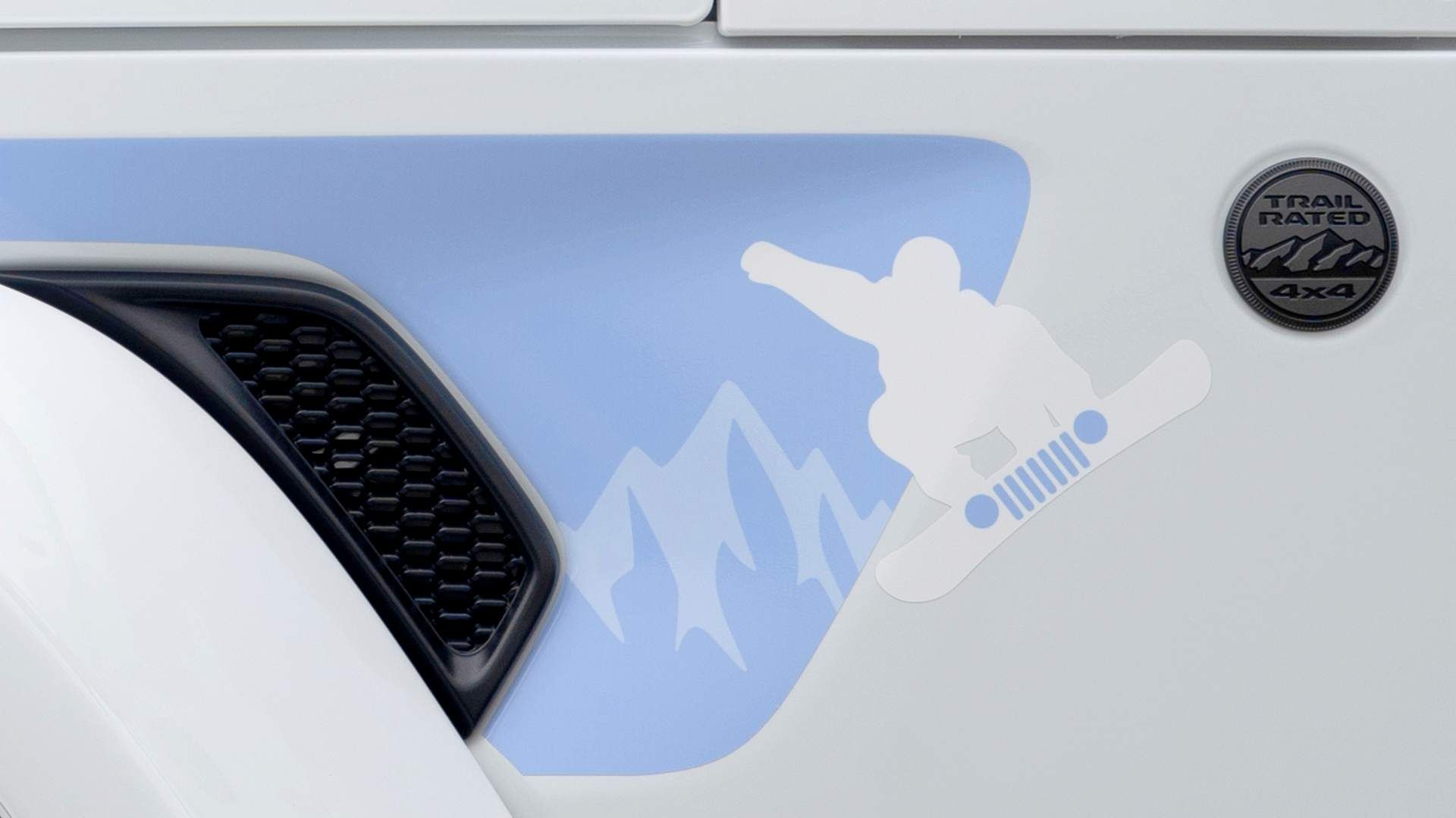 Jeep gets ready for winter with Japan-only Snow Trace Wrangler