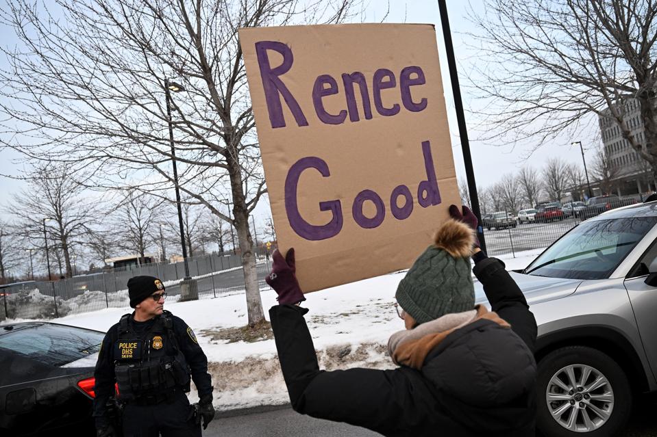 Walz announces ‘Day of Unity’ to honor ICE shooting victim—more federal ...