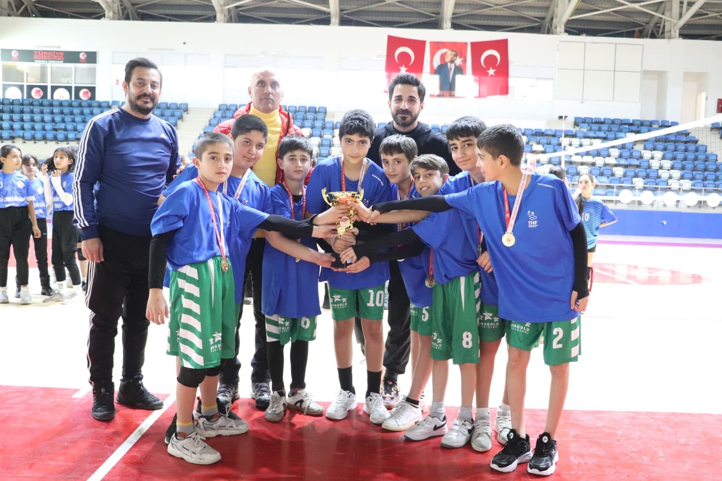 Hakkari’de Küçükler Voleybol İl Birinciliği sona erdi