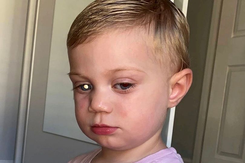 Mum spotted sign in daughter's eye and 'fell to floor at diagnosis'