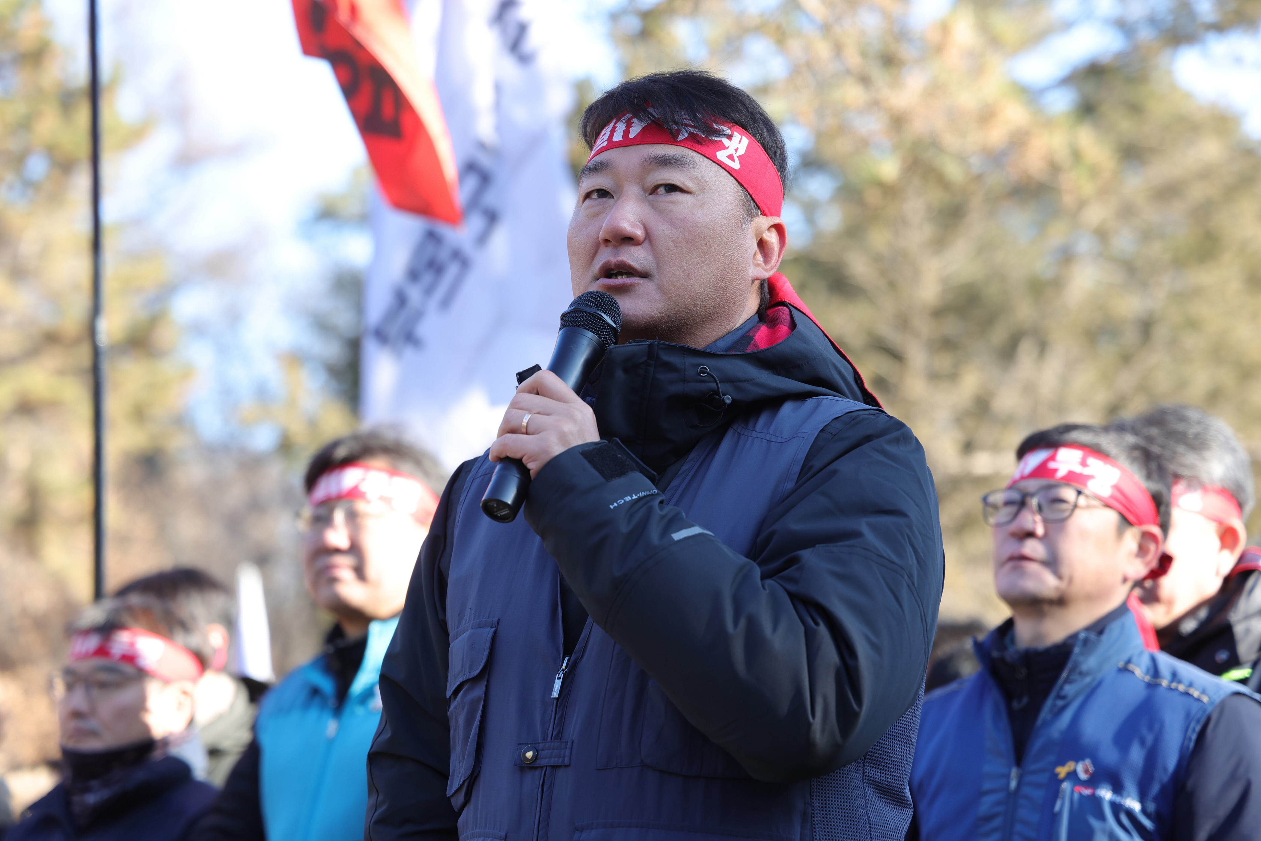 Korean Confederation of Trade Unions chairman Yang Kyung-soo’s illegal ...