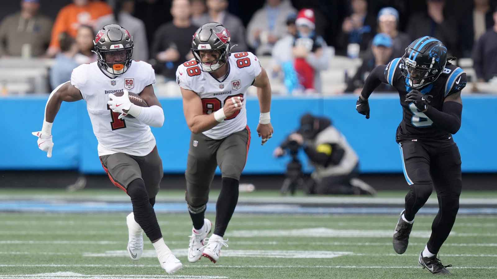 Buccaneers RB Rachaad White once again says goodbye to Tampa Bay on ...