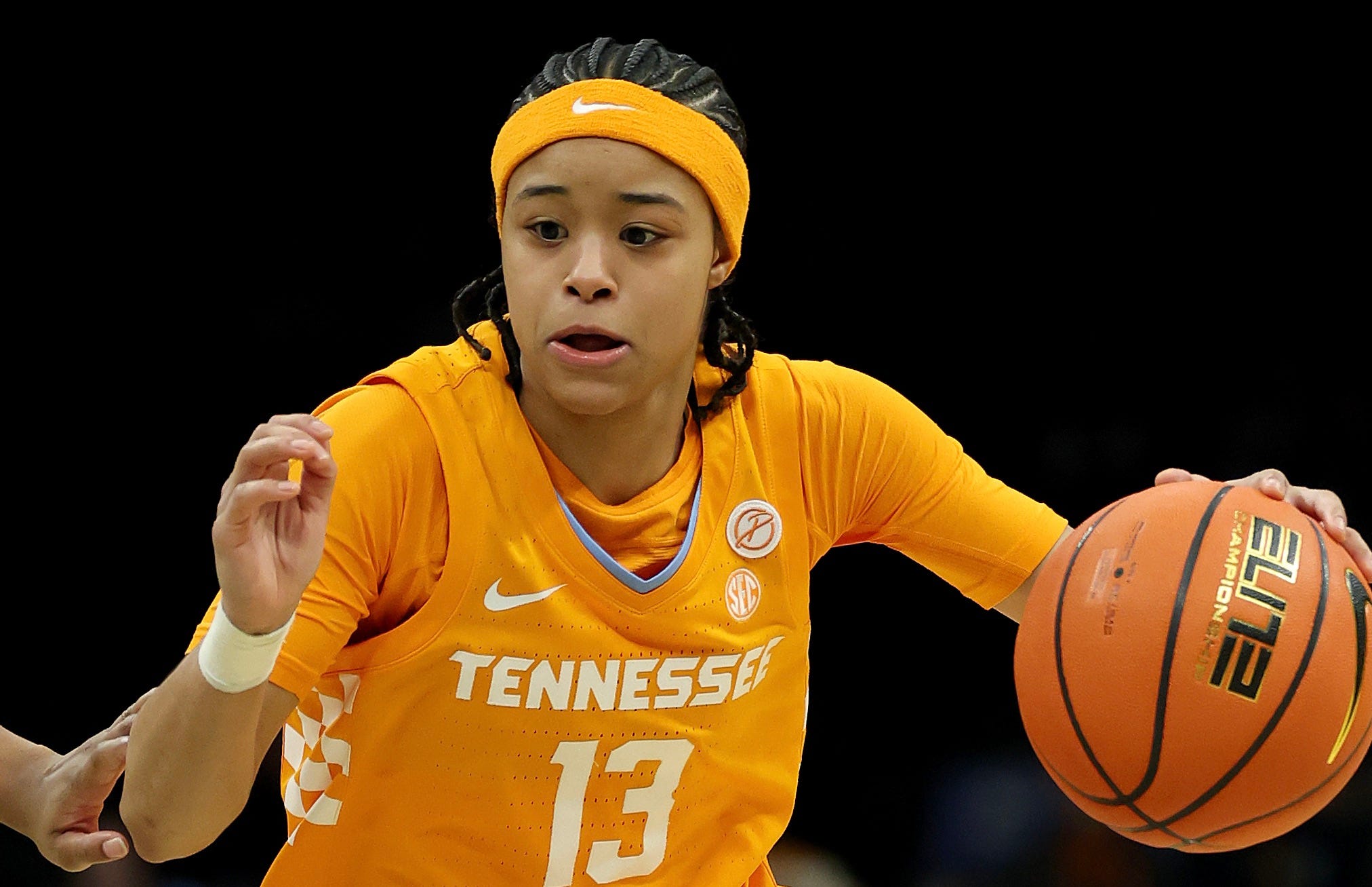 Tennessee basketball guard named national freshman of the week
