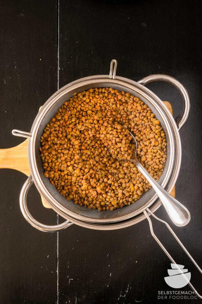 Vegetarischer Linseneintopf – herzhaft lecker