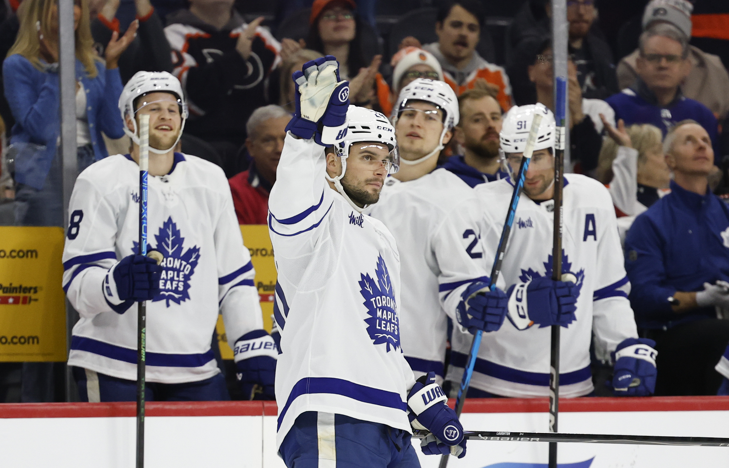 Scott Laughton scores in his return to Philly as the Maple Leafs beat ...