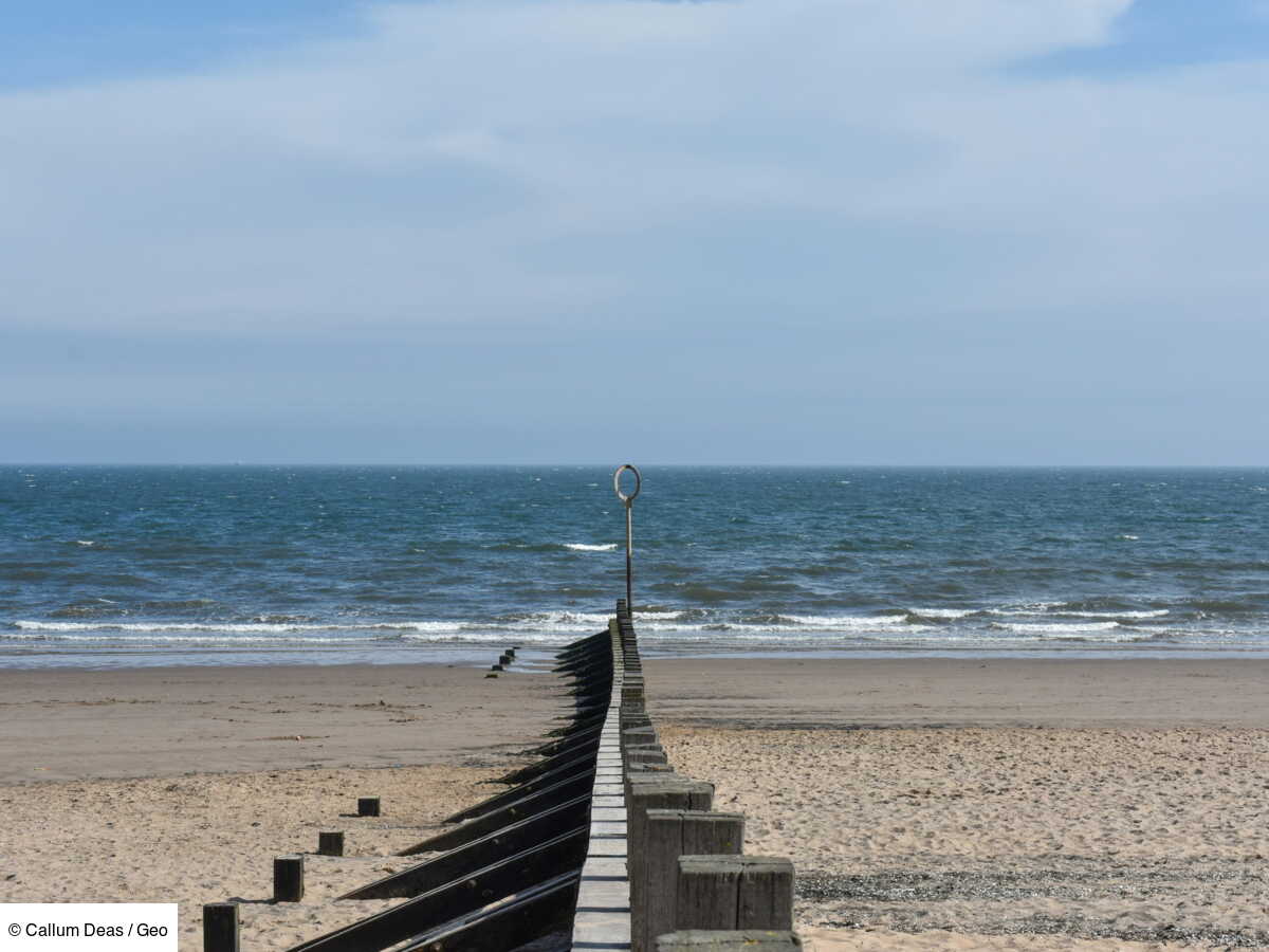 Du sable ? Non, des déchets. Les plages écossaises ont bien changé