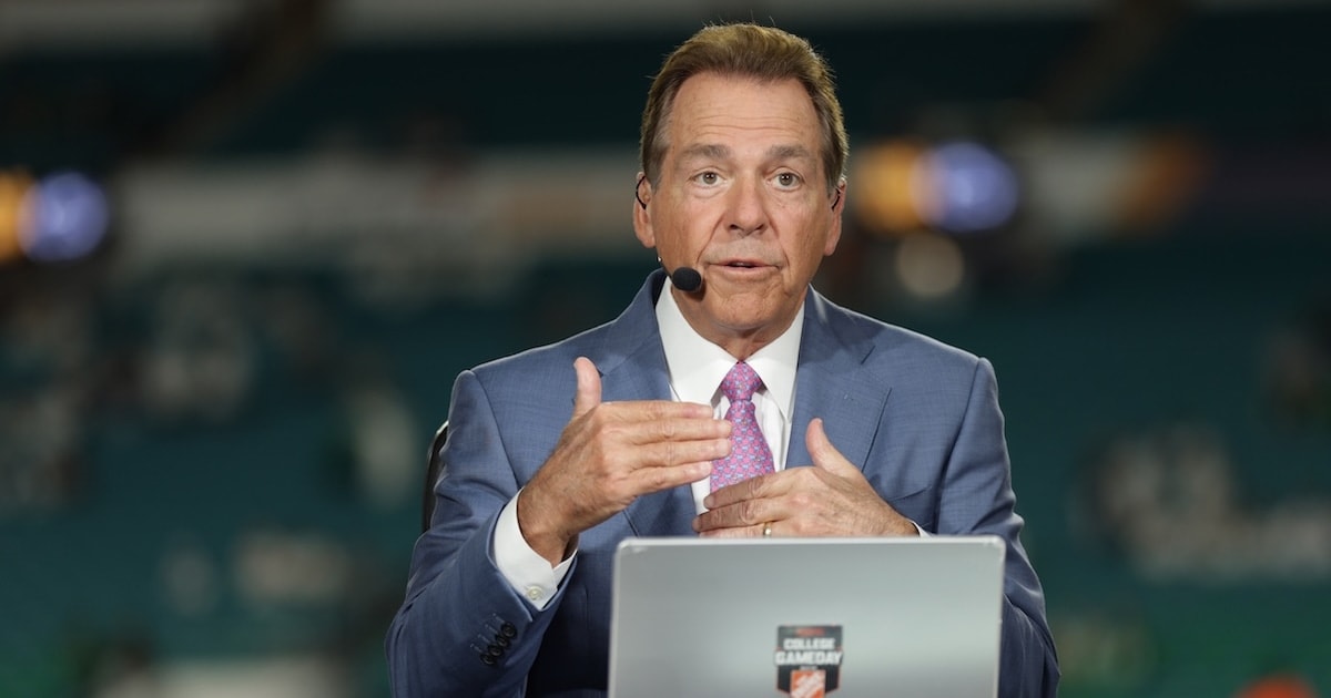Nick Saban calls out 'mismanagement' from Miami offense to end first ...