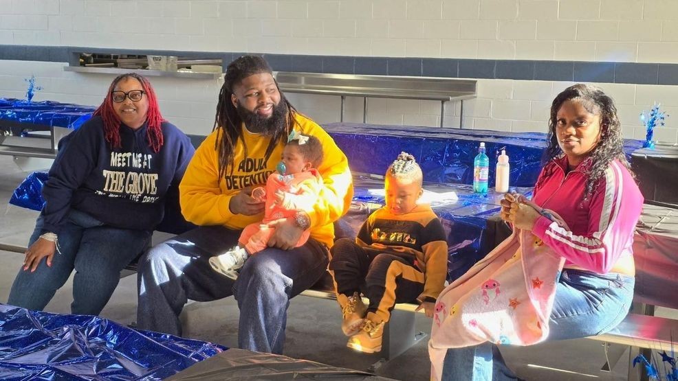 Danville Adult Detention Center celebrates 18 men in first InsideOut ...