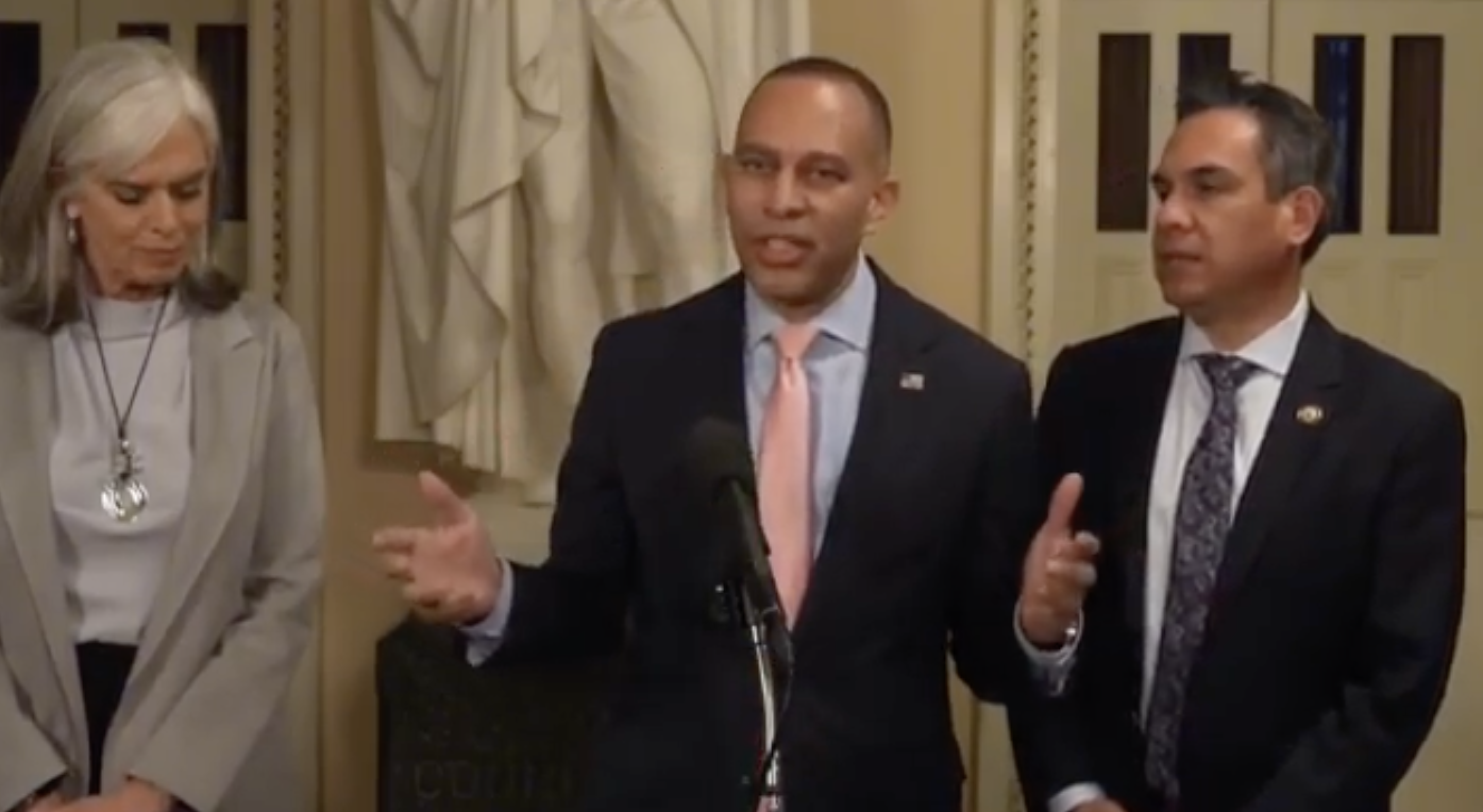 'Stop playing procedural games': Hakeem Jeffries puts his foot down ...