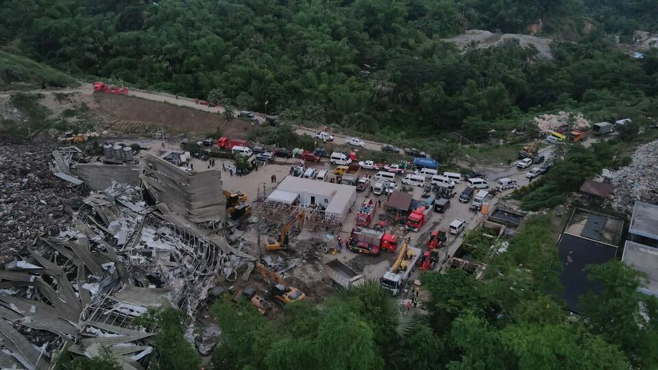 Philippines landfill collapse: At least 1 killed, 38 missing as ...
