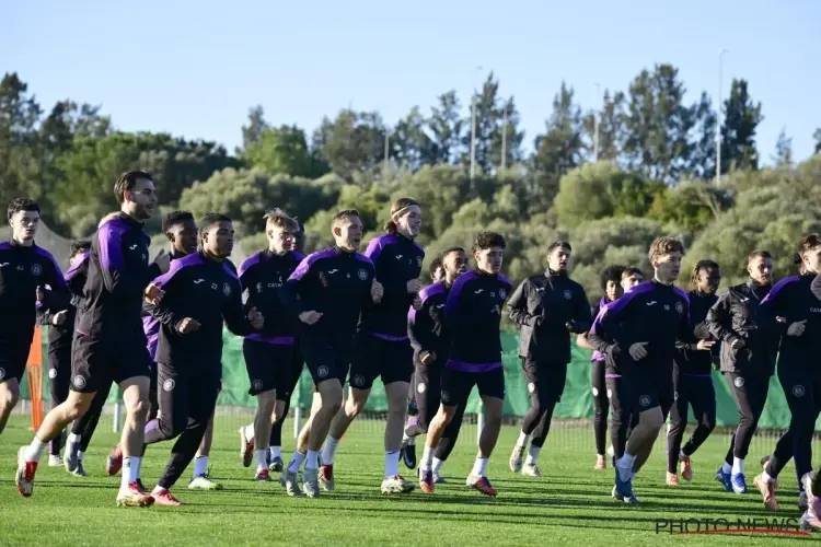 Franky Van der Elst kraakt Anderlecht-verdediger volledig en stelt zich ...