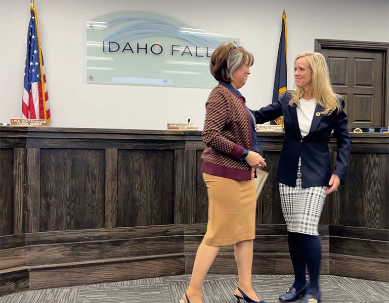 New Idaho Falls mayor, city council members sworn in to a packed house ...