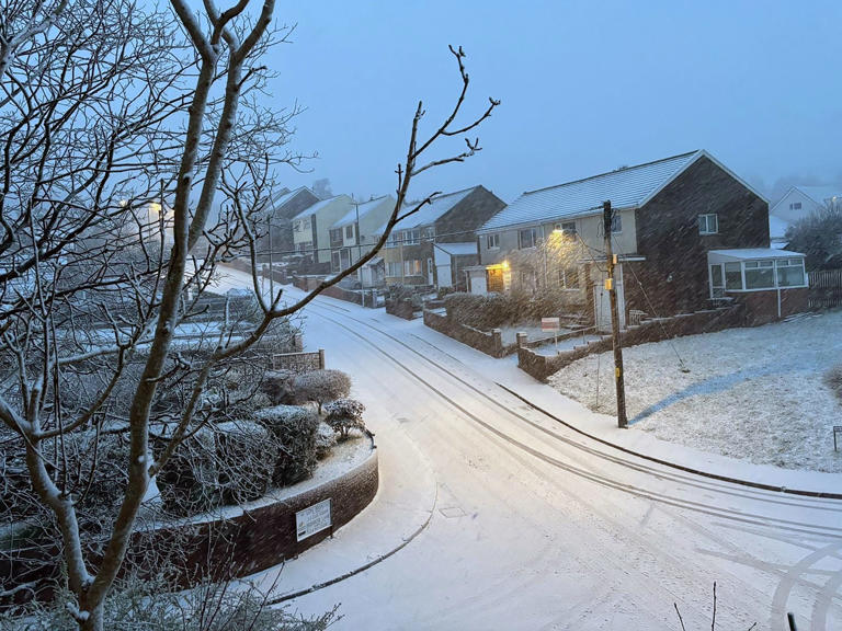 Storm Goretti live: Warning issued of 'worst snowfall in decade'