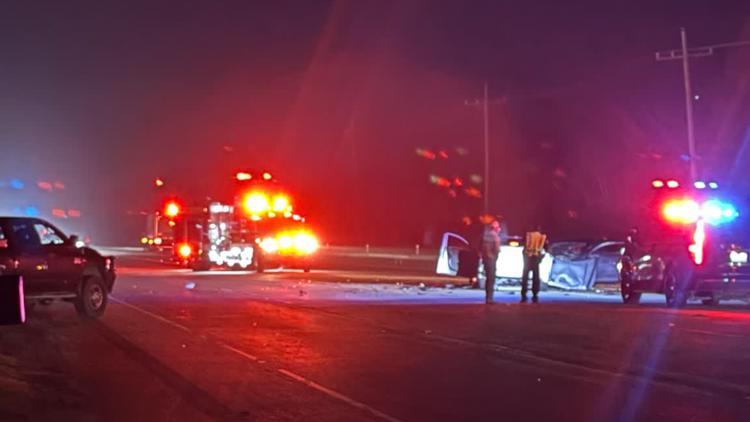 Two killed in head-on wreck along Texas Hwy 105 late Thursday night ...