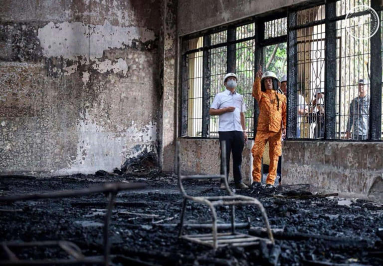 Marcos promises new SFHS classrooms by next school year after QC fire