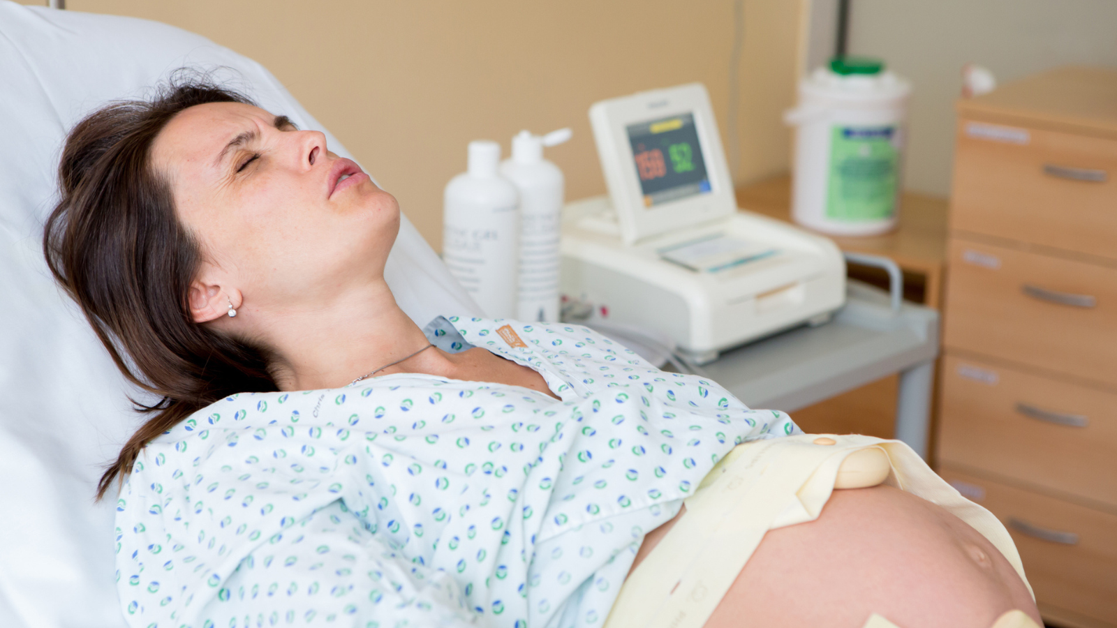 What causes VBAC labours to switch to emergency C-sections