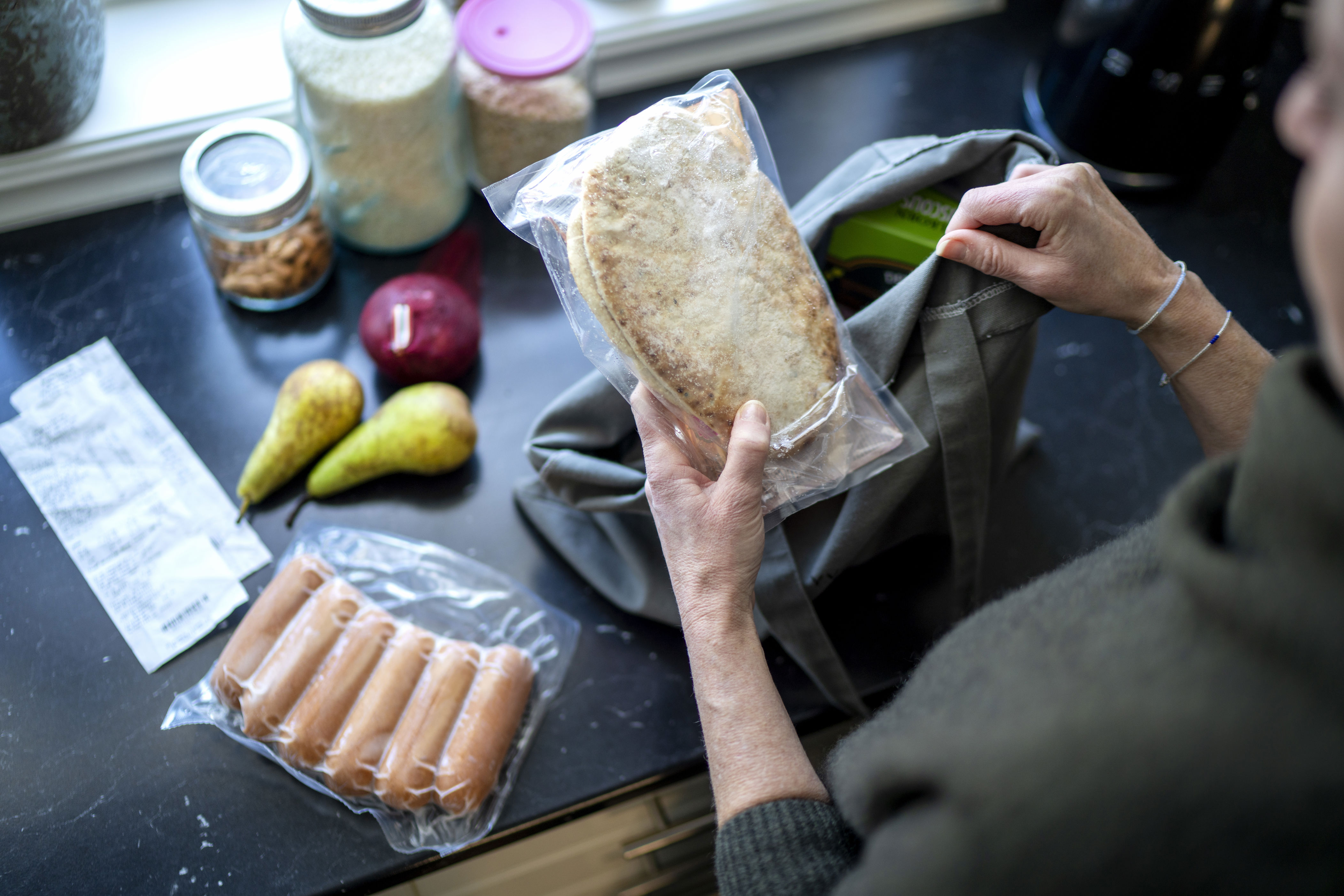 Kaffe, te og kakao bidro kraftig til dyrere mat i 2025