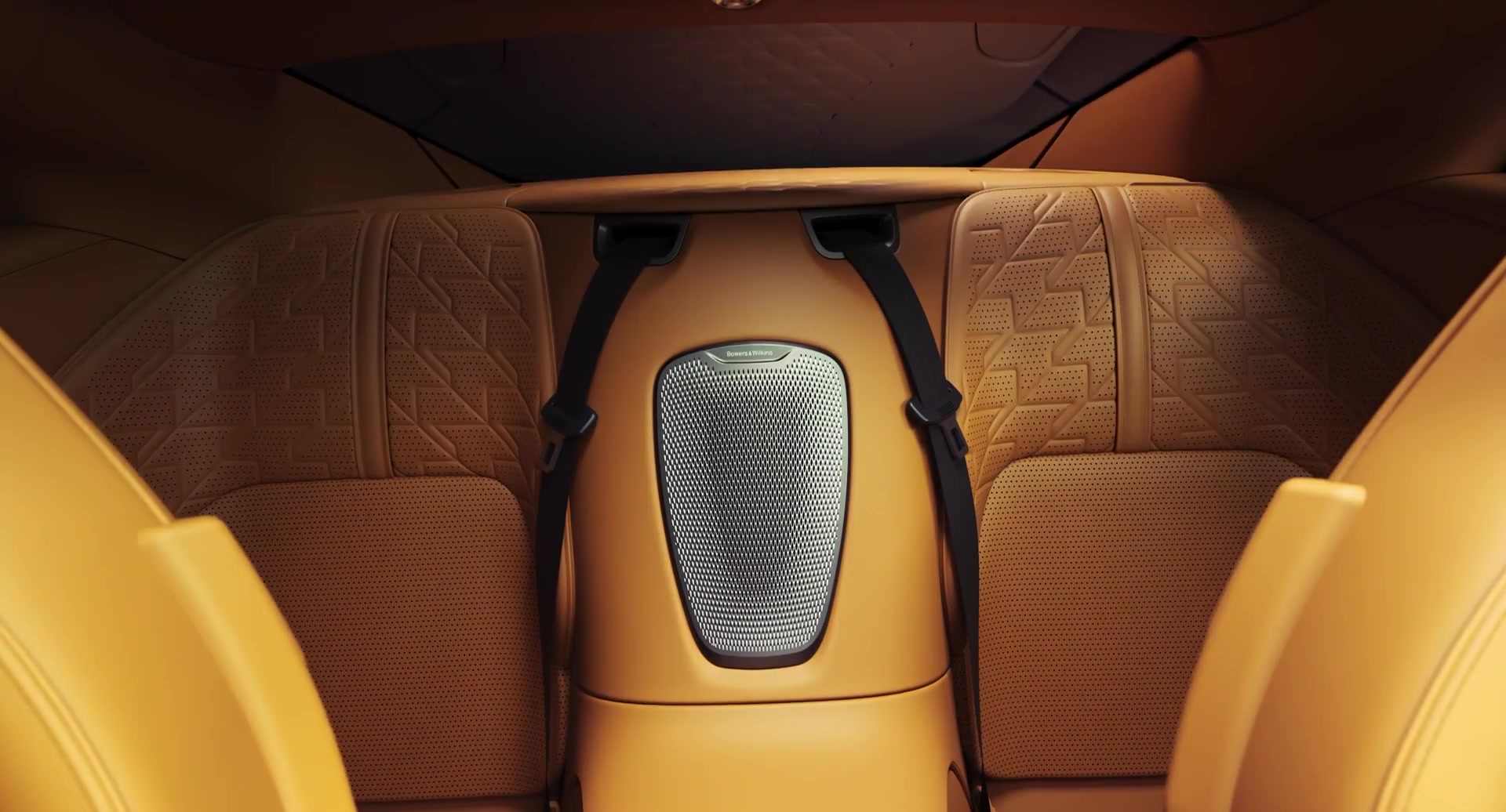 Aston Vanquish 2+2 seating arrangement trailer