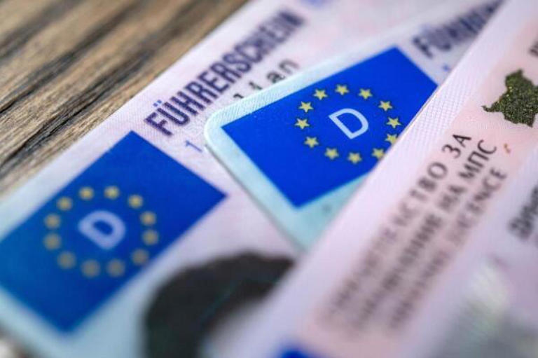 Ausweis Und Fhrerschein Verloren