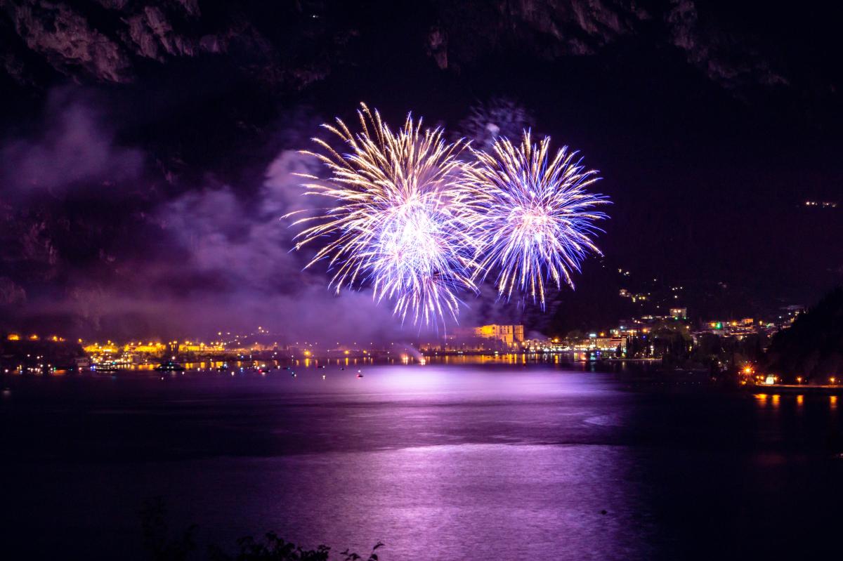 Silvester am Gardasee 2025: Die besten Spots zum Feiern
