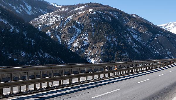 Gelo sull’A32 Torino-Bardonecchia, autostrada chiusa tra Avigliana e ...