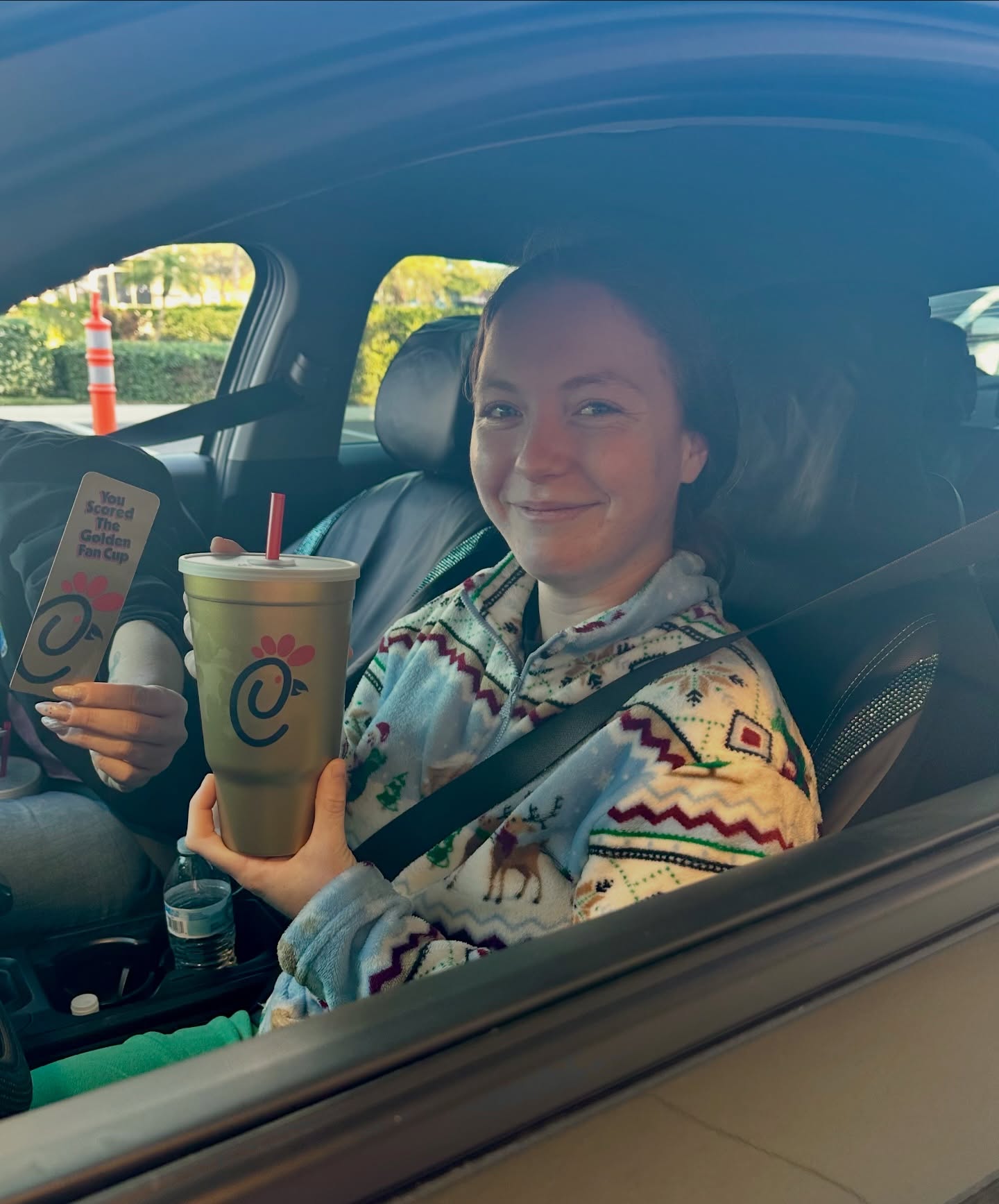 Florida teen hits 'Golden Fan Cup' jackpot at Chick-fil-A