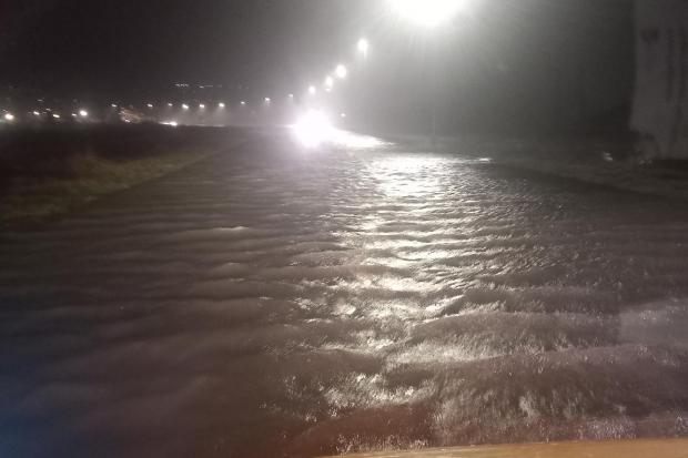 Portland Beach Road could close amid flood warnings