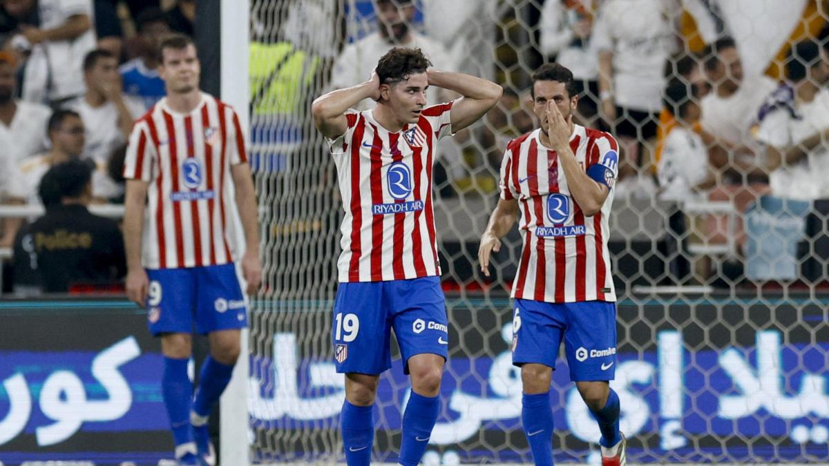 Crece la preocupación con Julián Alvarez