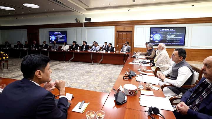 Modi meets Indian AI startups, backs 'Made in India, Made for the World ...