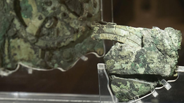 What was the Antikythera mechanism?