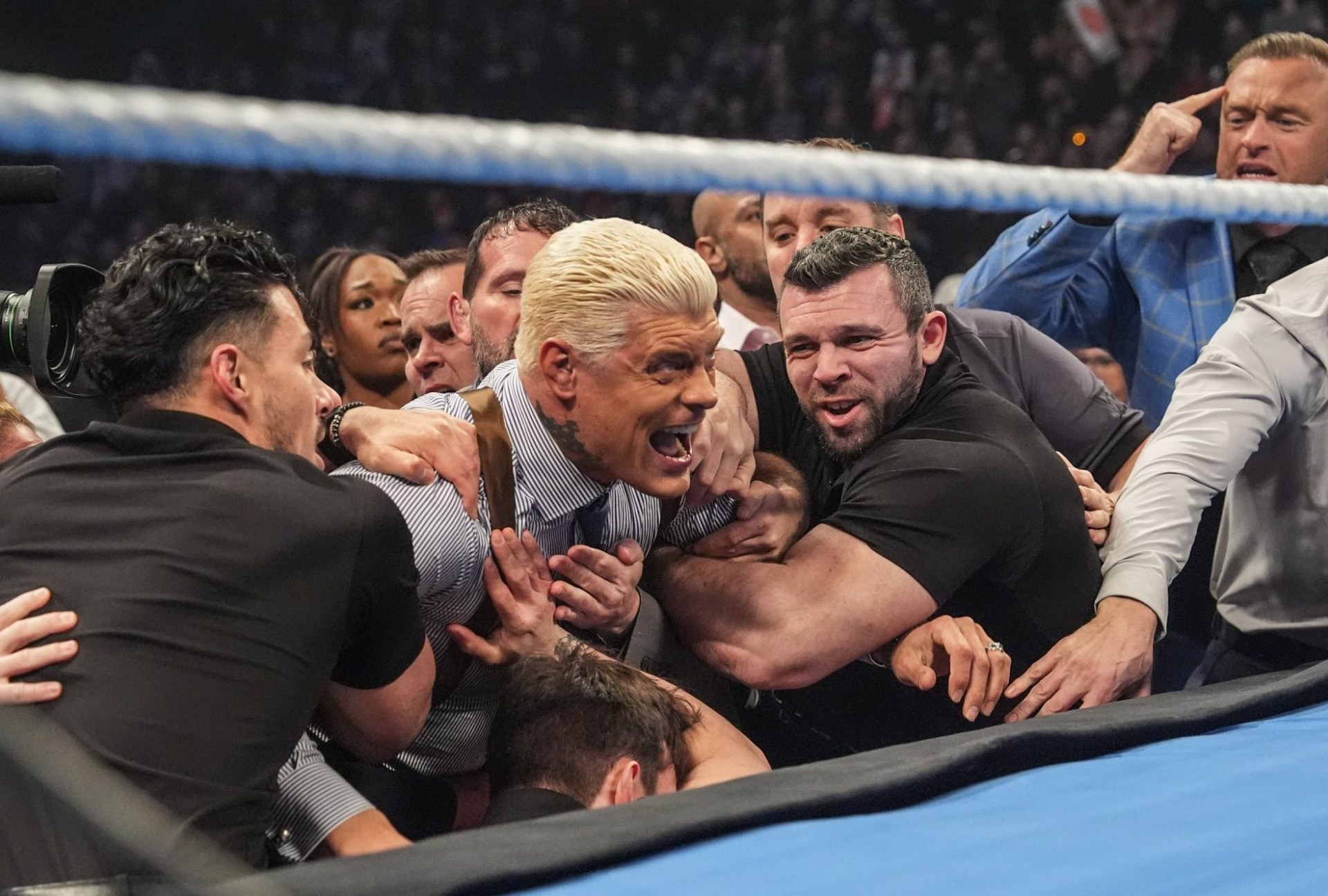 WWE SmackDown starts early in UK tonight on Netflix