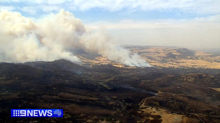 Victorians warned more devastating fires could arrive within weeks