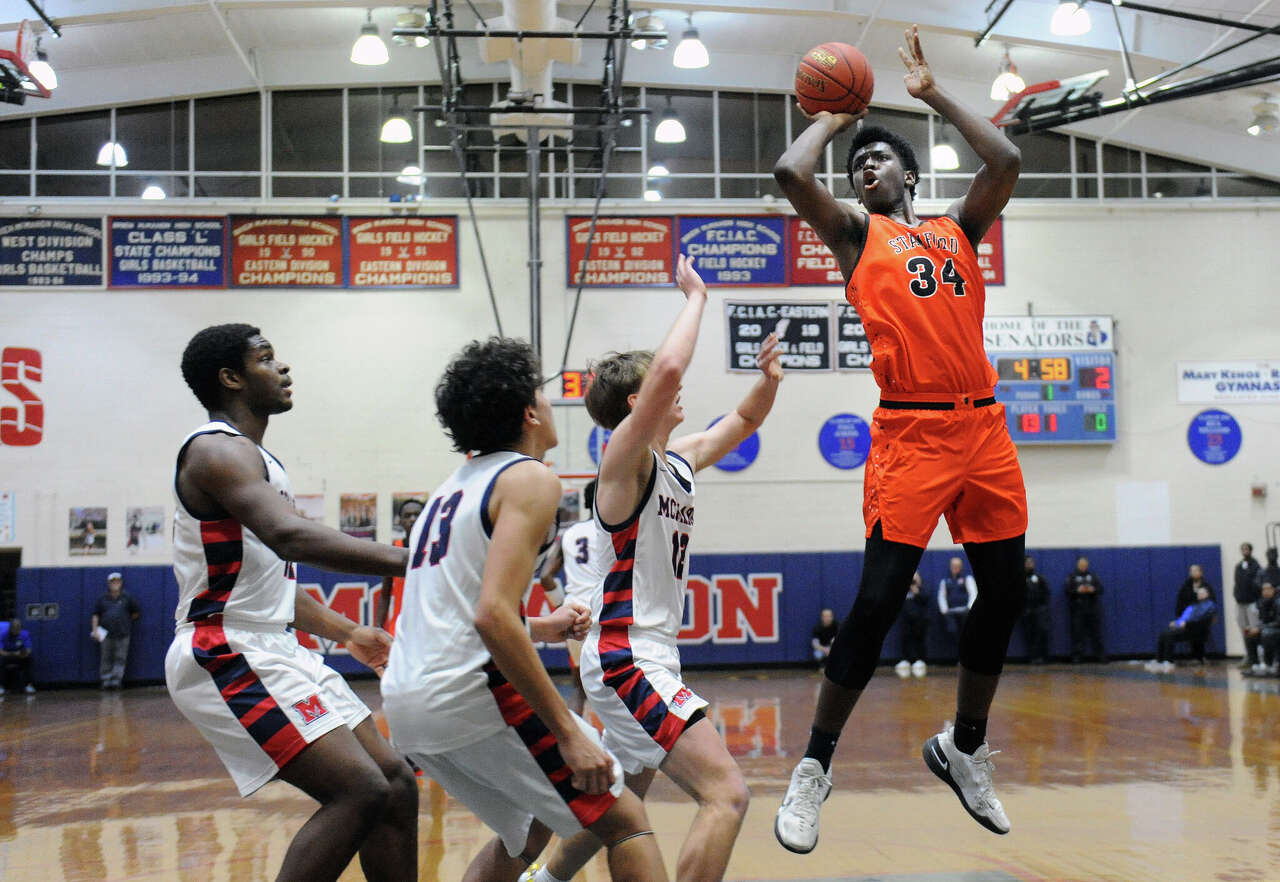 CT boys basketball 7-footer Jordan Sutton getting Division I interest ...