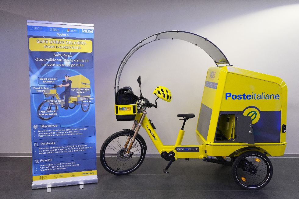 Poste italiane, nuovi prototipi di cargo e-bike per consegnare pacchi ...