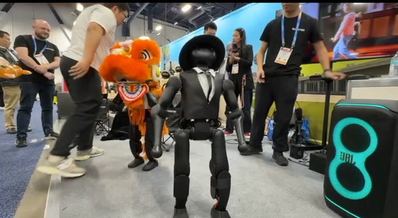Il robot che balla "Billie Jean" imitando Michael Jackson