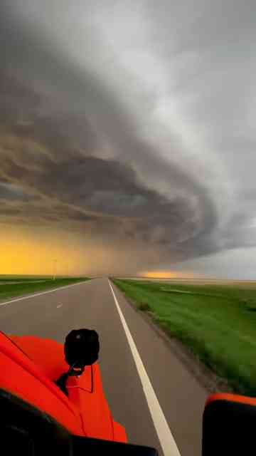 Riding under a 45,000ft supercell storm
