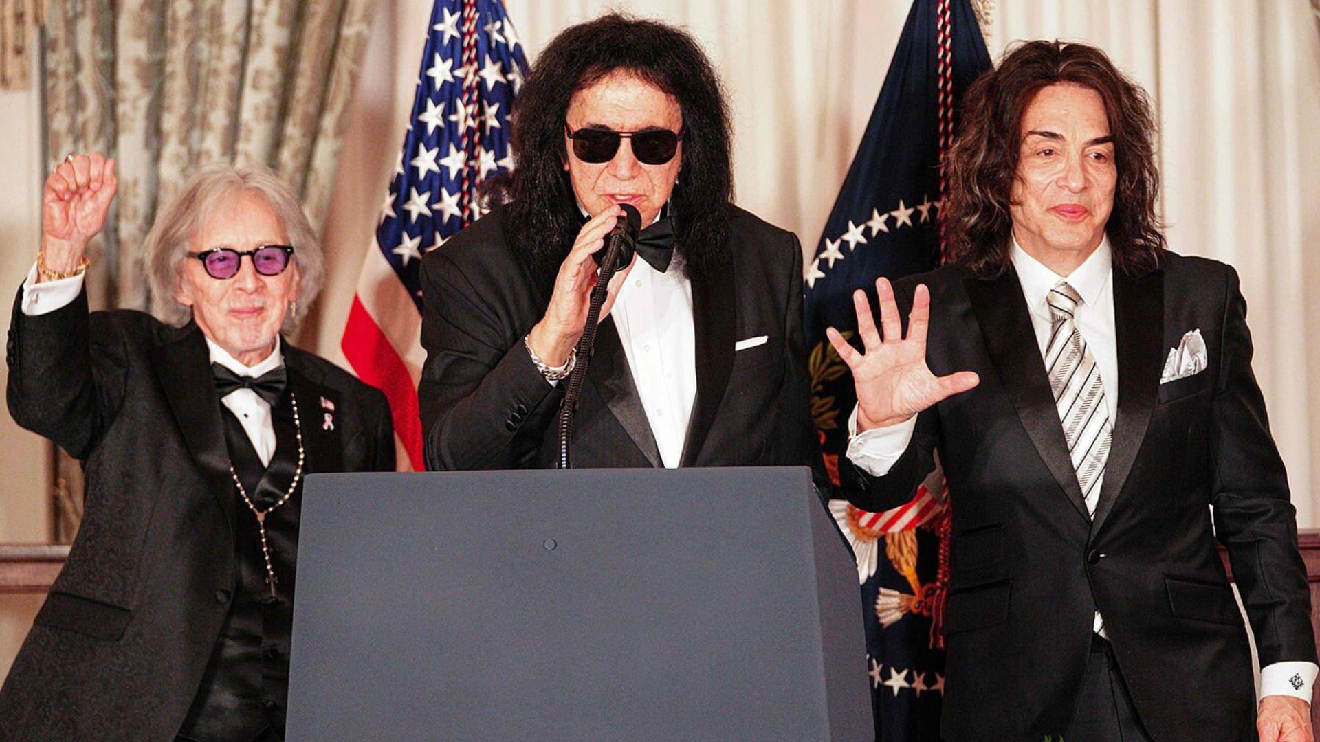 Gene Simmons na temat powstania słynnego przeboju Kiss. "Peter Criss ...